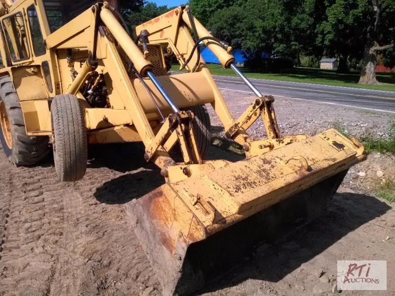 Ford 5550 Backhoe | August NetAuction | RTI NetAuctions