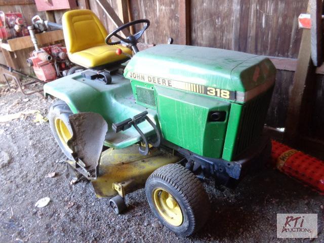 John Deere 318 Garden Tractor John Deere 318 Garden Tractor With Snow