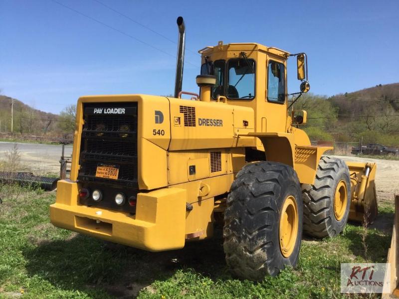 Dresser 540 Wheel Loader, Cab, Heat, Multipur... | June NetAuction ...